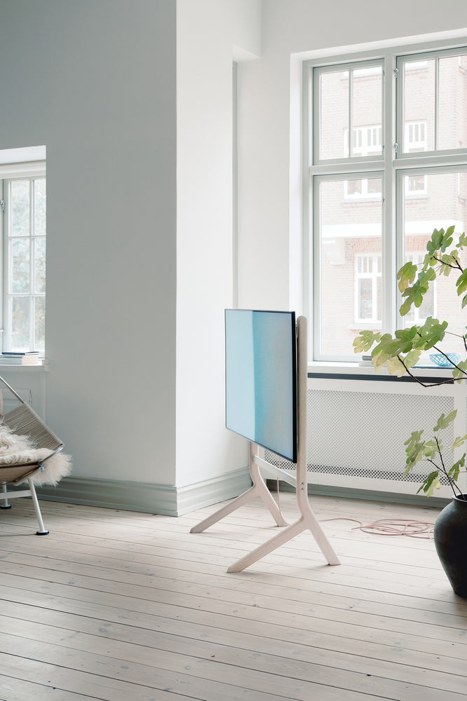 TV-stativ | Köp TV-stativ och designertillbehör för plattskärms-TV